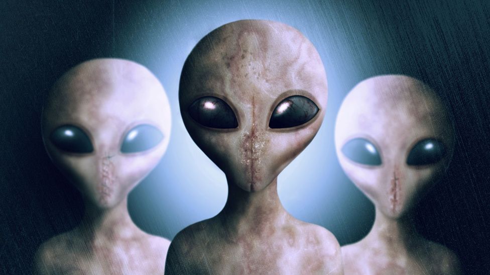 A survey of alien species – ALIEN BLUE BOOK