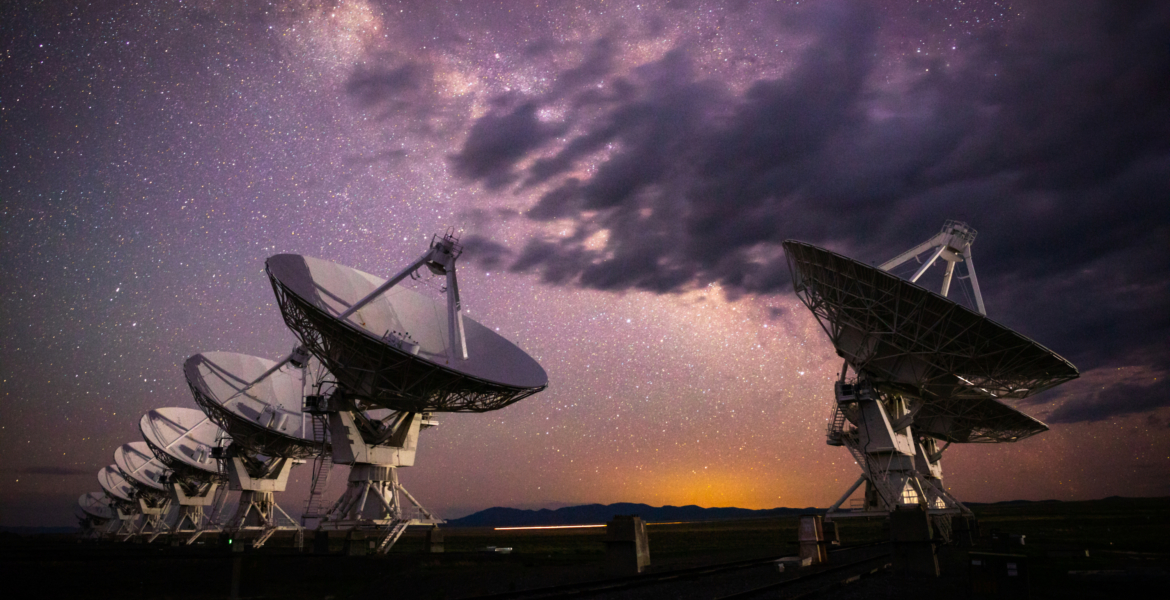 Exploring the Cosmos: The SETI Institute and the Search for ...