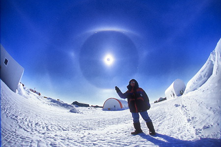 The Mysteries of Antarctica: Paranormal Theories and UFO/UAP Phenomena ...